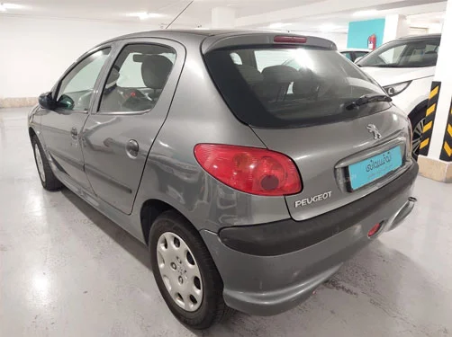 خرید و فروش قسطی خودرو پژو 206 تیپ 5 مدل 94 | اتوخسروانی